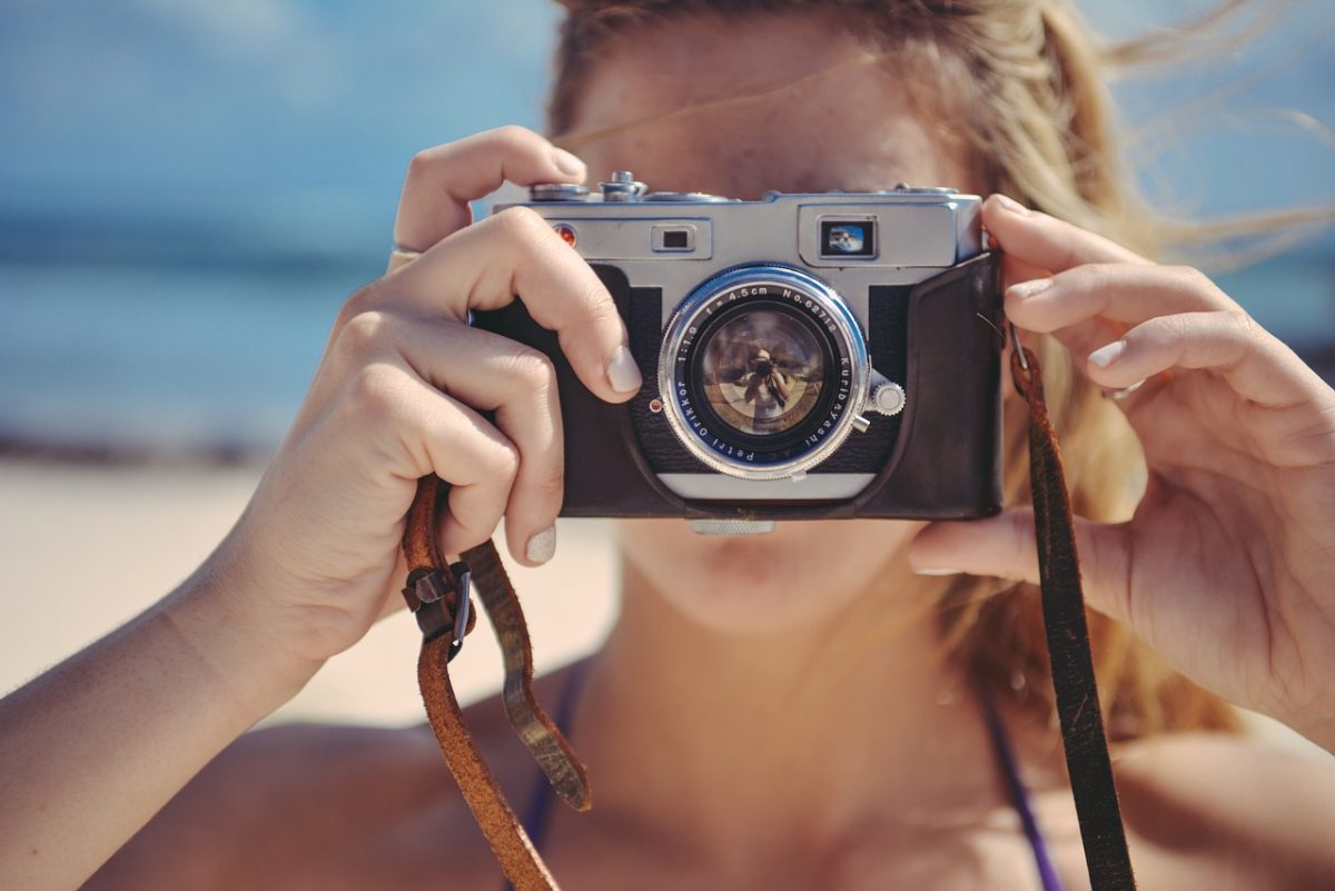 How Much Are Celebrity Photos Worth Transitional Content